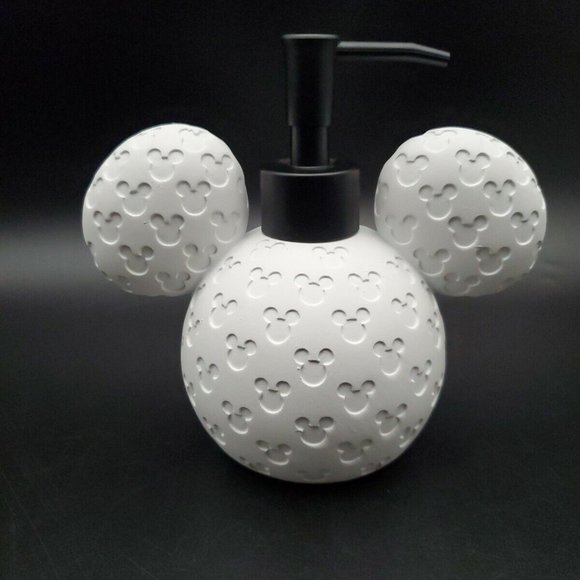 Disney | Bath | Disney Mickey Mouse White 3d Print Soaplotion Dispenser ...